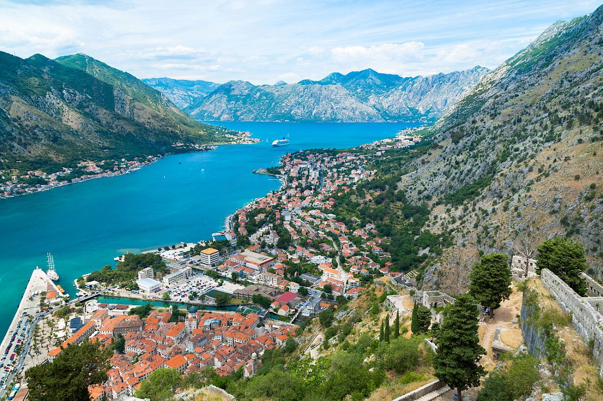 What to see in Kotor during a yacht charter vacation? | Contact Yachts