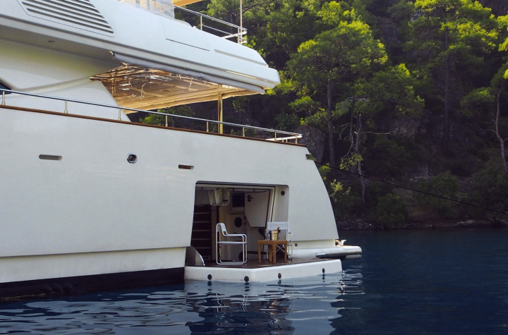 Super Yacht 40-m ARIELA refit 2022, 6 cabins | BOOK NOW