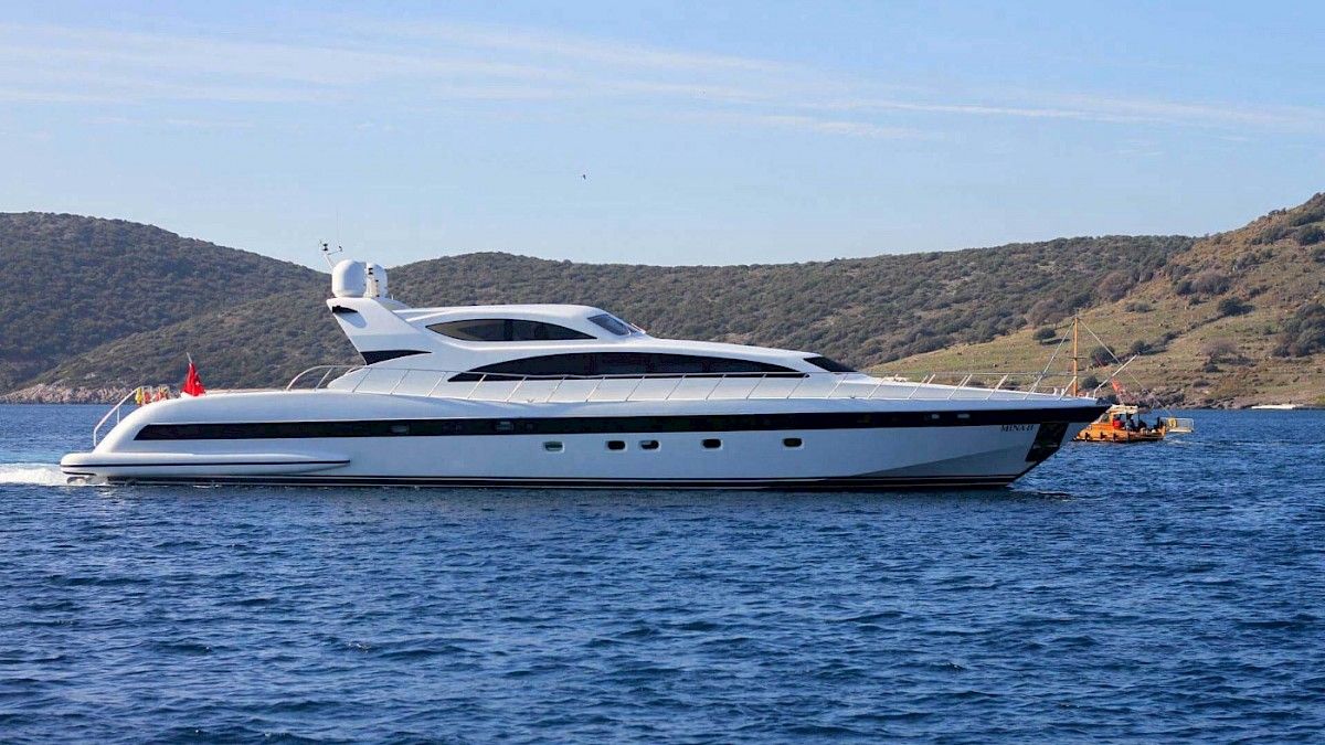 HALAS 71 Yacht for 24 Guests | Superyacht Charter | 12 Cabins