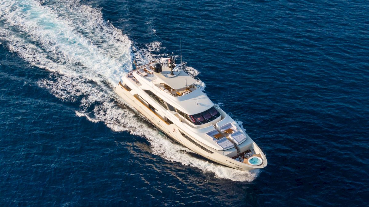 HALAS 71 Yacht for 24 Guests | Superyacht Charter | 12 Cabins